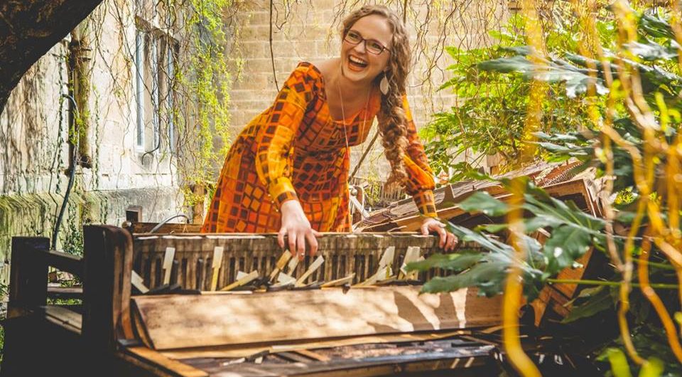 Christian singer-songwriter Chloe Reynolds announces new video 'I AM ...