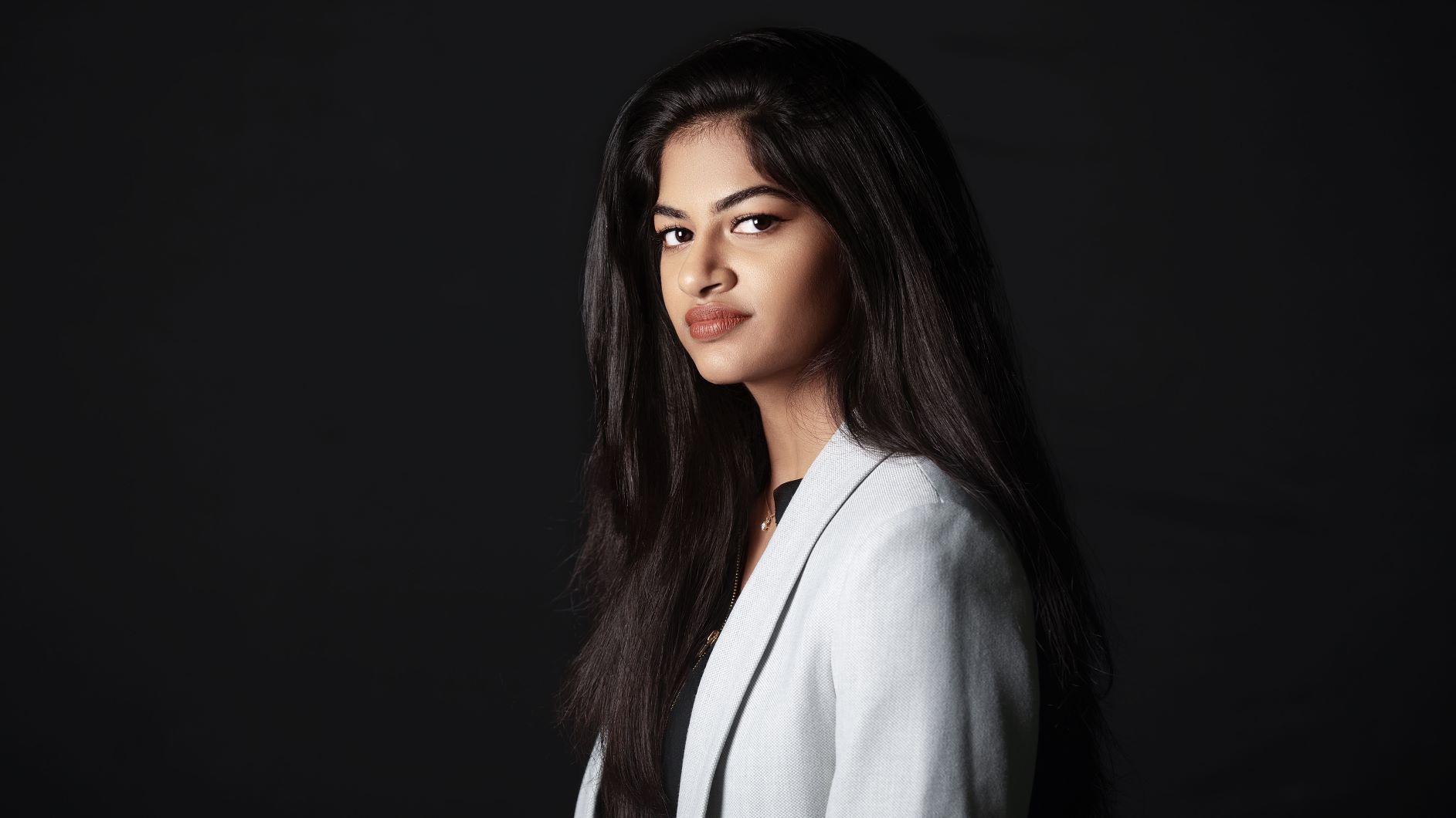 Stella Ramola releases her debut English album "Journey" - Step FWD UK