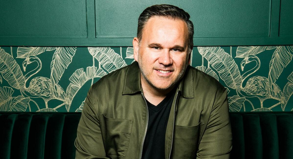 Matt Redman releases live music video for 'Love is This' - AStepFwd